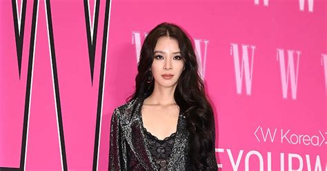 아이린 만화 찢고 나왔어 엑s Hd포토