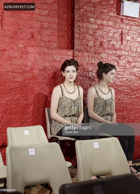 Aisling Loftus Feet Aznudefeet