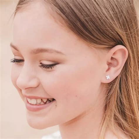 What Are Hypoallergenic Earrings Solace Jewellery Ltd®