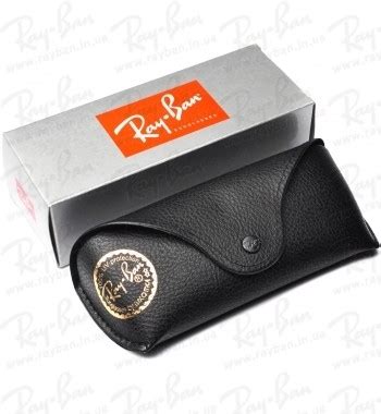 Черный чехол Ray Ban купить в Санкт-Петербурге по низкой цене