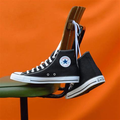 Jual SEPATU SNEAKERS TINGGI SEPATU ALL STAR HIGH SPATU CONVERSE CONVERS SEPATU SEKOLAH
