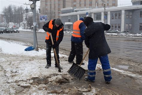 В Иванове обработали от гололеда почти 2 млн квадратных метров