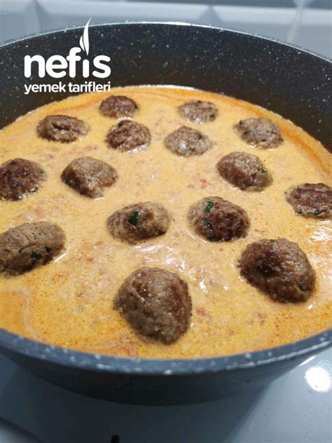 Domates Soslu Köfte Nefis Yemek Tarifleri