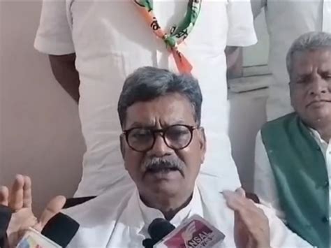 Pm Modi Vs Congress Chhattisgarh Charan Das Mahant Controversial