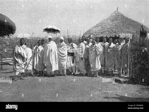 Un Chef Abyssin De Sa Suite Le Nord Est Africain 1914 From