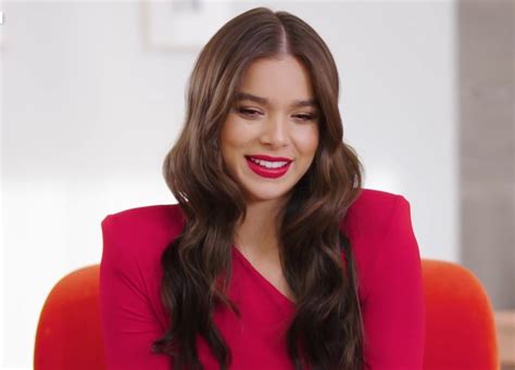 Hailee Steinfeld Cosmopolitan