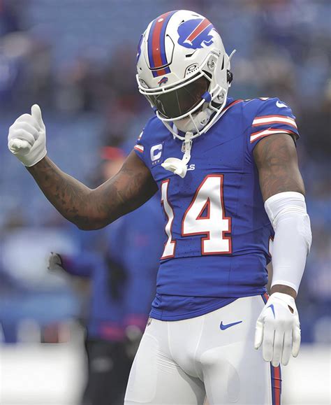 Diggs R Nfl Bulges