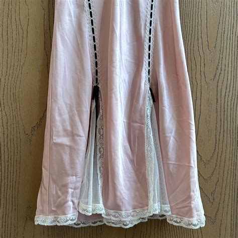 Vtg Pink Lingerie Slip Size Smallm Pit To Pit Depop