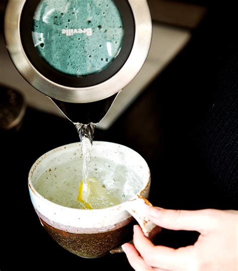 6 Healthy Morning Rituals To Adopt This Year Who What Wear