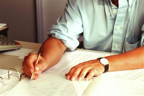 How To Do A Year By Year Profit Graph In QuickBooks