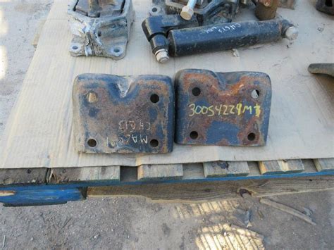 Mack Ch613 Bracket For Sale Crandall Tx 84129