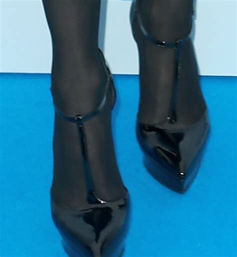 Celebrity Legs And Feet In Tights Paula Abdul`s Legs And Feet In Tights 5