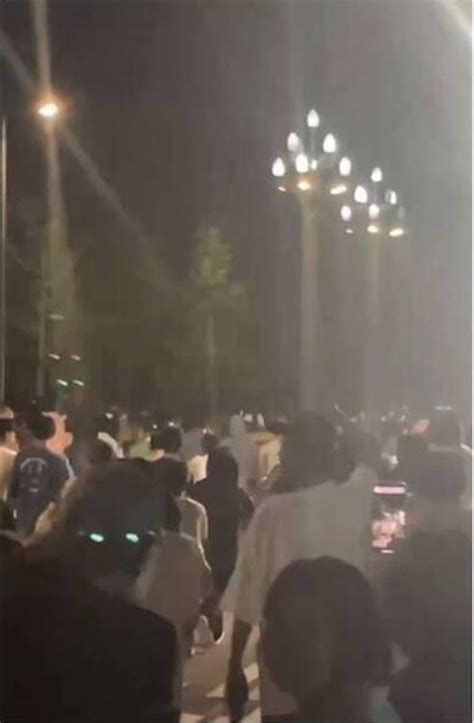 Babes Share Photos And Videos Of Couple Engaging In Sexual Activity In Classroom At Sichuan