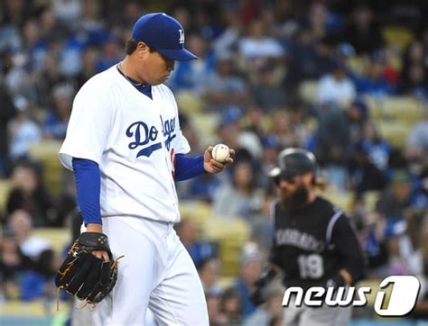Mlb 류현진 콜로라도전 6이닝 4실점· 3연패오승환 2g 연속 세이브종합 뉴스1