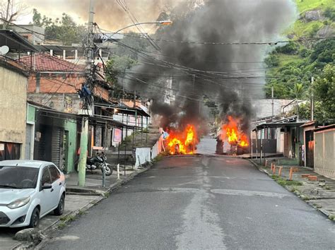 Casa de chefe do tráfico da Serrinha tem piscinas e churrasqueira MH