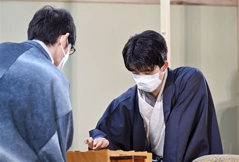将棋、藤井がjt杯最年少優勝 20歳、一般棋戦47news（よんななニュース）：47都道府県52参加新聞社と共同通信のニュース・情報・速報を