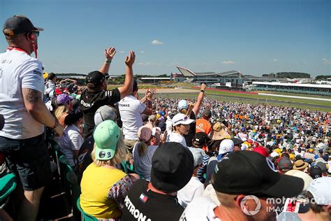 全球调查结果显示F1车迷群体正变得更年轻化和多样化 Formula 1 新闻 motorsport com中文网