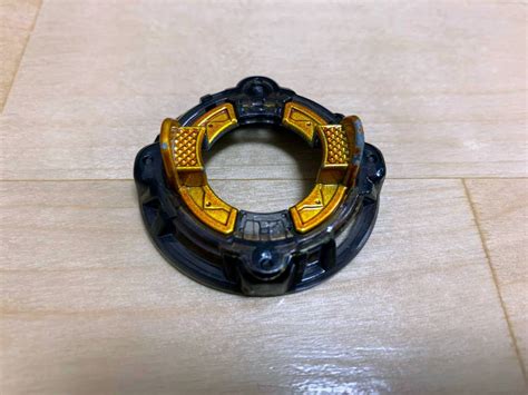 【傷や汚れあり】ポリッシュ ディスク ゴールドver 星4 P ベイブレードバースト タカラトミー コレクションアイテムの落札情報詳細