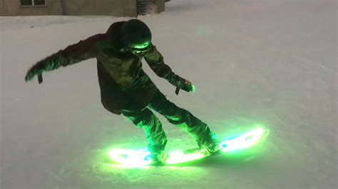 Led Snowboard Prototype Lights Up The Slopes Mashable