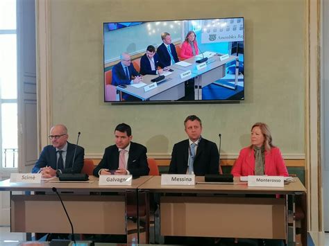 Dalla Scuola Allars 78 Studenti Siciliani Deputati Per Due Giorni
