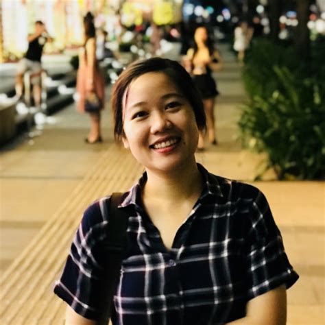 Yen Bui Regional Finance And Accounting Manager Totallyawesome Linkedin