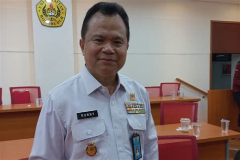 Tiga Calon Dirjen Imigrasi Ronny Sompie Kandidat Terbaik Nasional