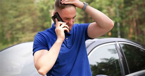 Who Should I Call First After A Car Accident Lawyer Or Insurance