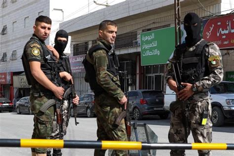 Hamas Reportedly Agrees To Give Control Of Gaza To Palestinian