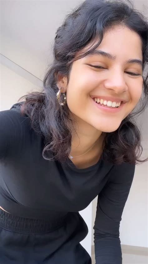Shreya Pujari Rbeautifulindianwomen