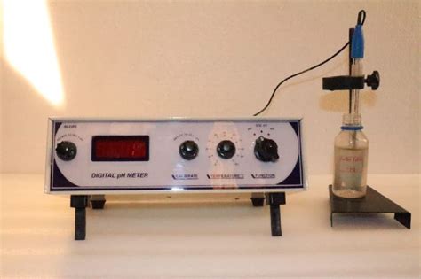 Manual Digital PH Meter For Labs Feature Accuracy At Best Price In Ambala ID 6283114