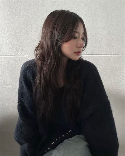 차홍아르더 본점 이주애 슬릭펌 슬릭컷 레이어드컷 샌드펌 여전히 많은 사랑 가득한 슬릭펌 의 가벼움에 매트브라운 의 부드러움 까지 🖤 자세한 문의는 Dm 혹은