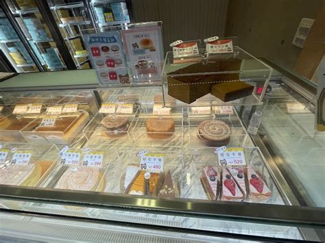 狸小路手作烘焙 裕學門市總店的菜單評論圖片 台南市東區好吃CP值超高的西餅店 愛玩記