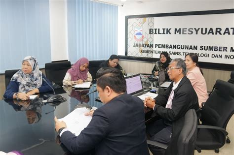 Mesyuarat Penutupan Audit Luar Lloyds Register Quality Assurance