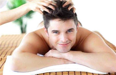 Tips To Massage Bald Head With Fingertips Cool Mens Hair