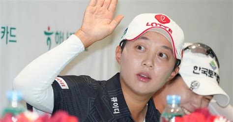 [포토]김효주 저도 소개해주셔야죠