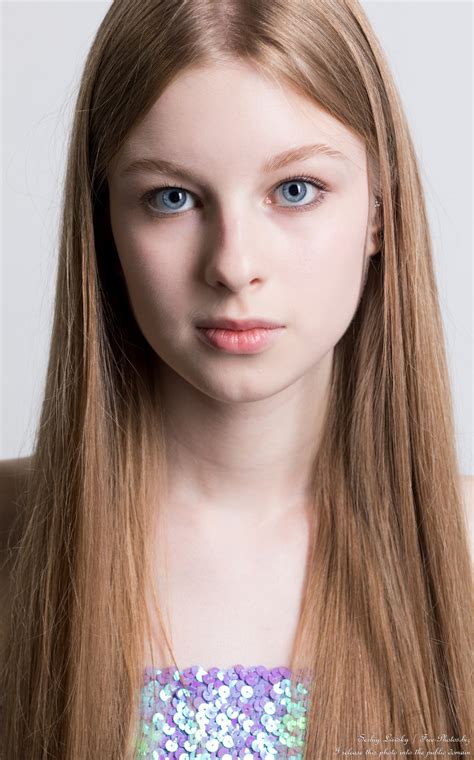 Photo Of Maya A 15 Year Old Natural Blonde Girl With Grey Blue Eyes