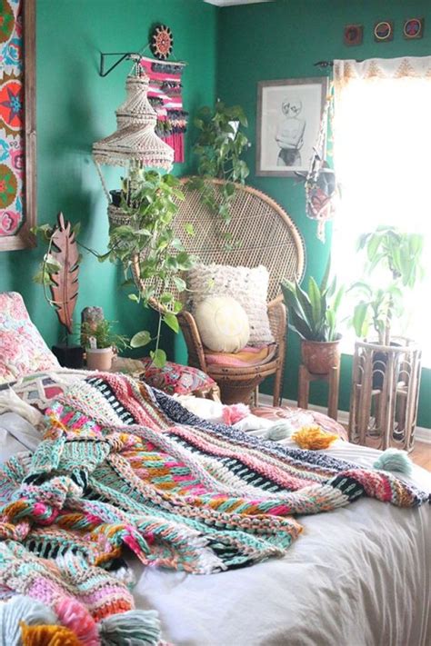 9 Beautiful Boho Wall Decor Ideas • One Brick At A Time