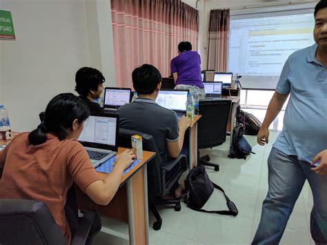อบรม Basic Android Programming ไอทีจีเนียส เอ็นจิเนียริ่ง จำกัด