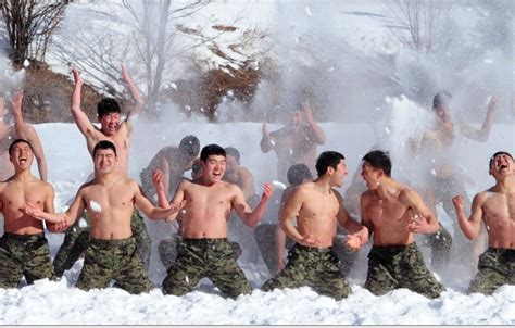 Gay Soldiers Meaws Gay Site Providing Cool Gay Stories And Articles