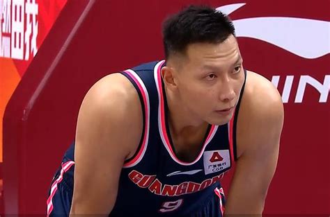 8人輪換，5分惜敗，領頭羊告別15連勝，輸得雖敗猶榮，可昂首離開 每日頭條
