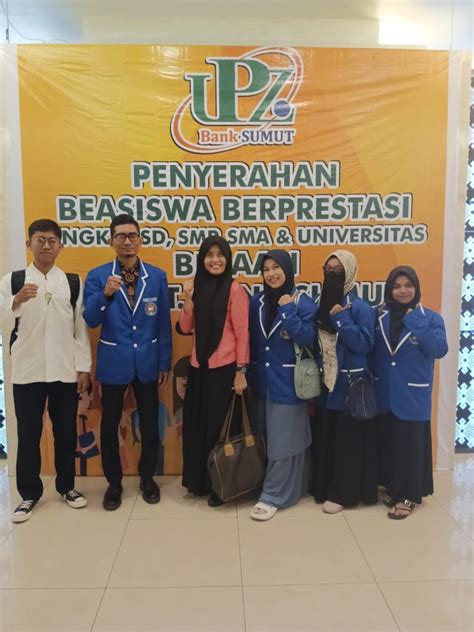 Pemberian Beasiswa Berprestasi Binaan Upz Pt Bank Sumut Kepada