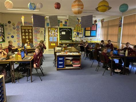 Coding Geniuses With The Microbit