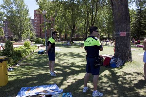 El Ayuntamiento Pone En Marcha El Servicio De Policías De Piscina Por