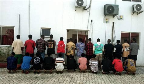 Efcc Arrests 26 Suspected Internet Fraudsters In Port Harcourt