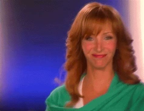 Lisa Kudrow  Find And Share On Giphy