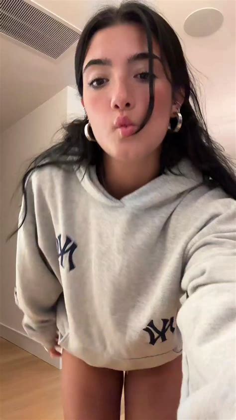 Charli Damelio Rssceleb