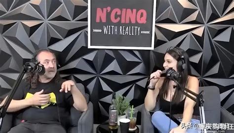 1万美金舔脚半小时？导演昆汀被曝恋足癖，影片多次出现脚的场景 娱乐八卦 重庆购物狂