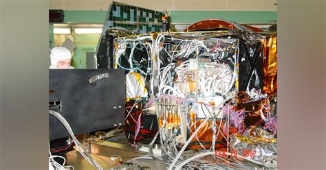Nasa Brief Compares Wireless Wired Intra Spacecraft Communications For