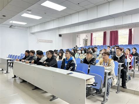 历史文化学院本科生党支部开展“学习二十大 永远跟党走 奋进新征程”专题学习 内蒙古师范大学历史文化学院