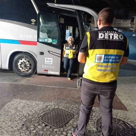 Operação Mulher Segura do Detro RJ atua em rodoviárias de Itaperuna e